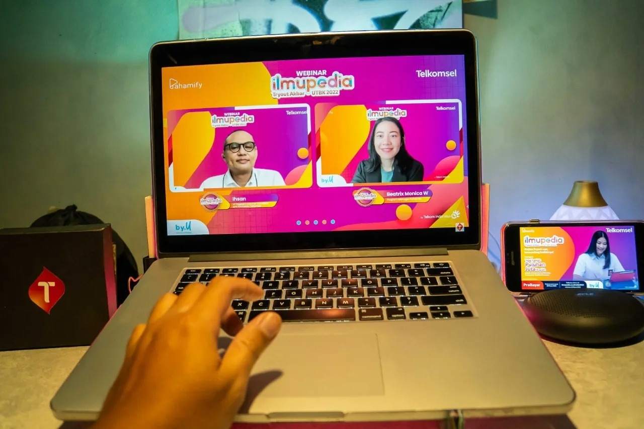 Dukung Semangat UTBK, Telkomsel dan Pahamify Gelar Ilmupedia Tryout ...