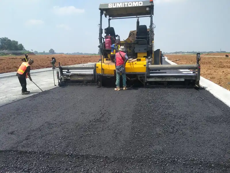 Keren! Kabupaten Tangerang Jadi Contoh Penerapan Aspal Campuran Plastik