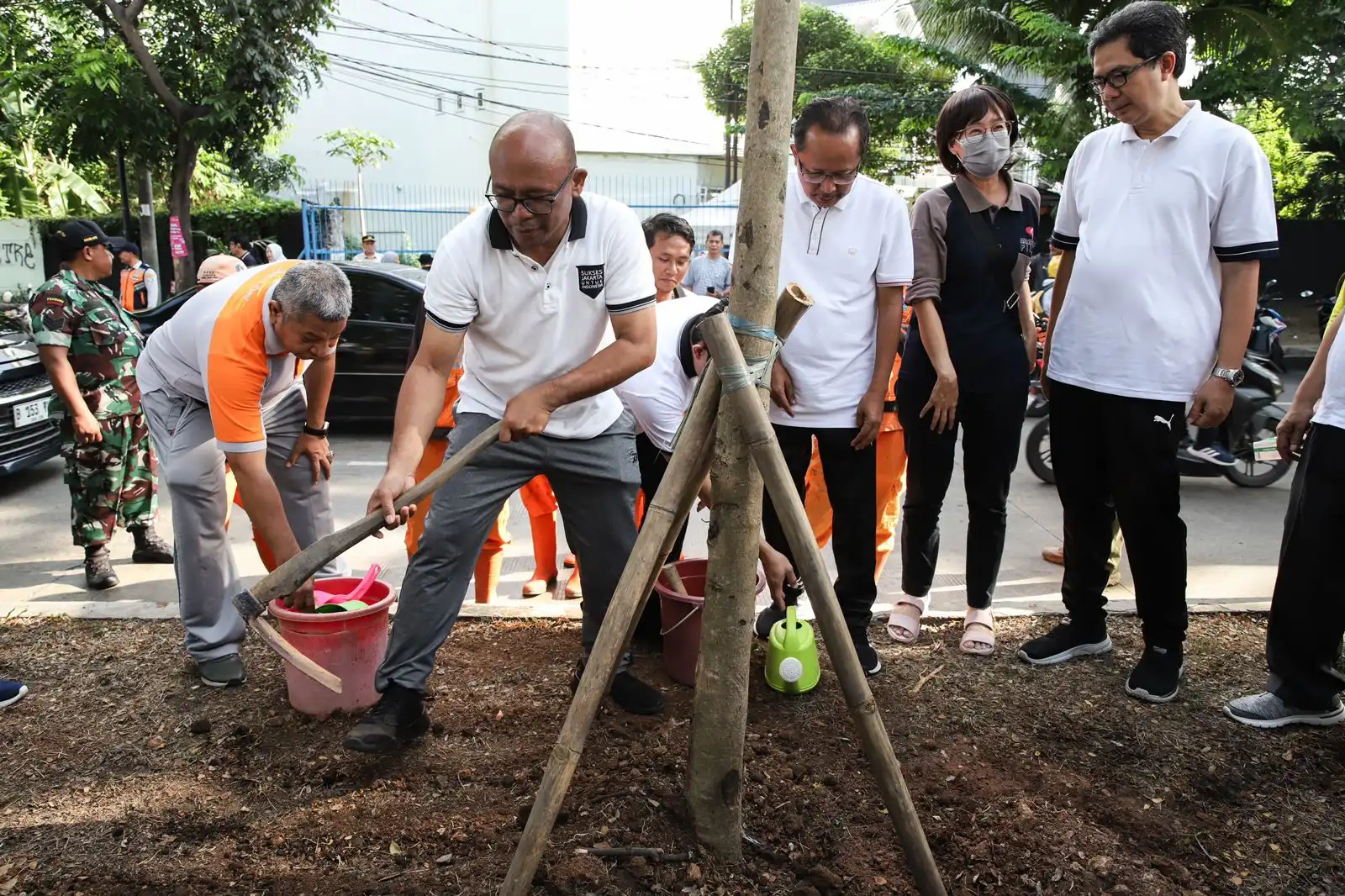 Hijaukan Jakarta, Pemkot Jakpus Tanam 70 Pohon di Gunung Sahari Utara