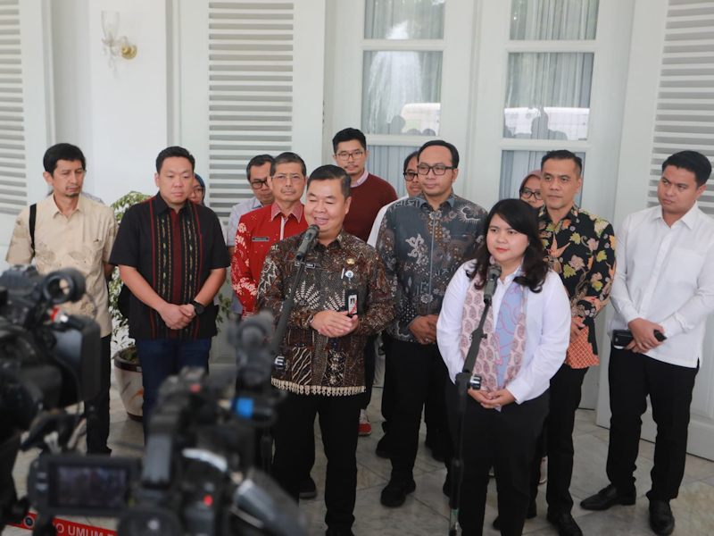 Pj Gubernur Teguh Terima Tim Transisi Pramono-Rano